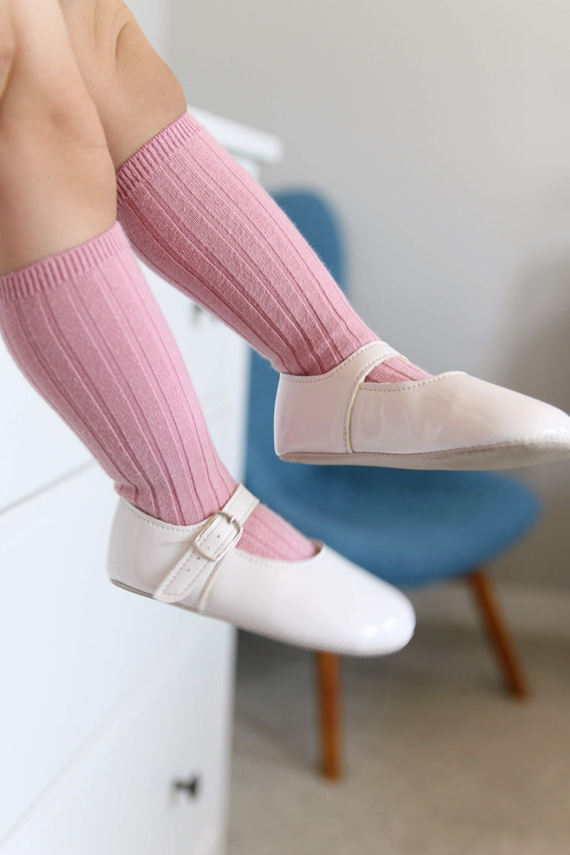Pale Pink Knee Socks | Children socks by the Spanish label Condor ...